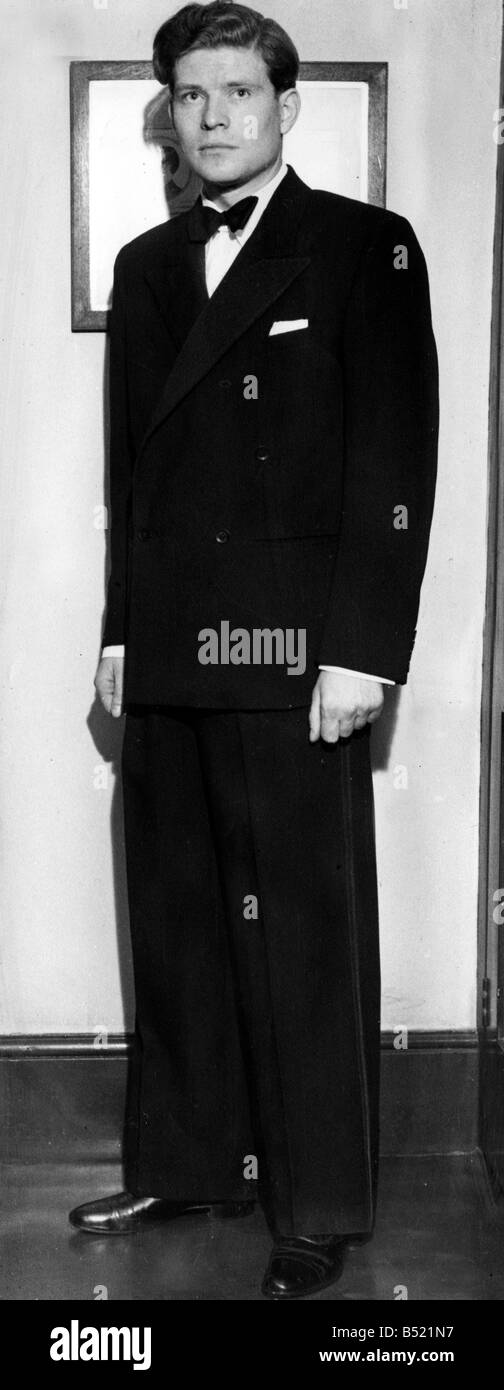 October 1949 hi-res stock photography and images - Alamy