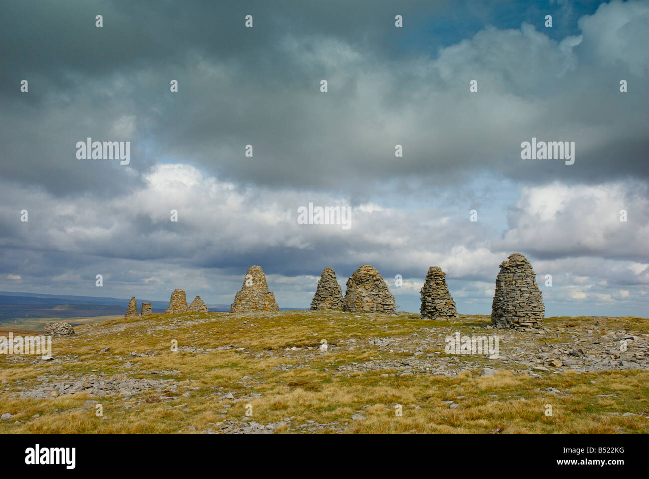 Nine standards rigg hi-res stock photography and images - Alamy