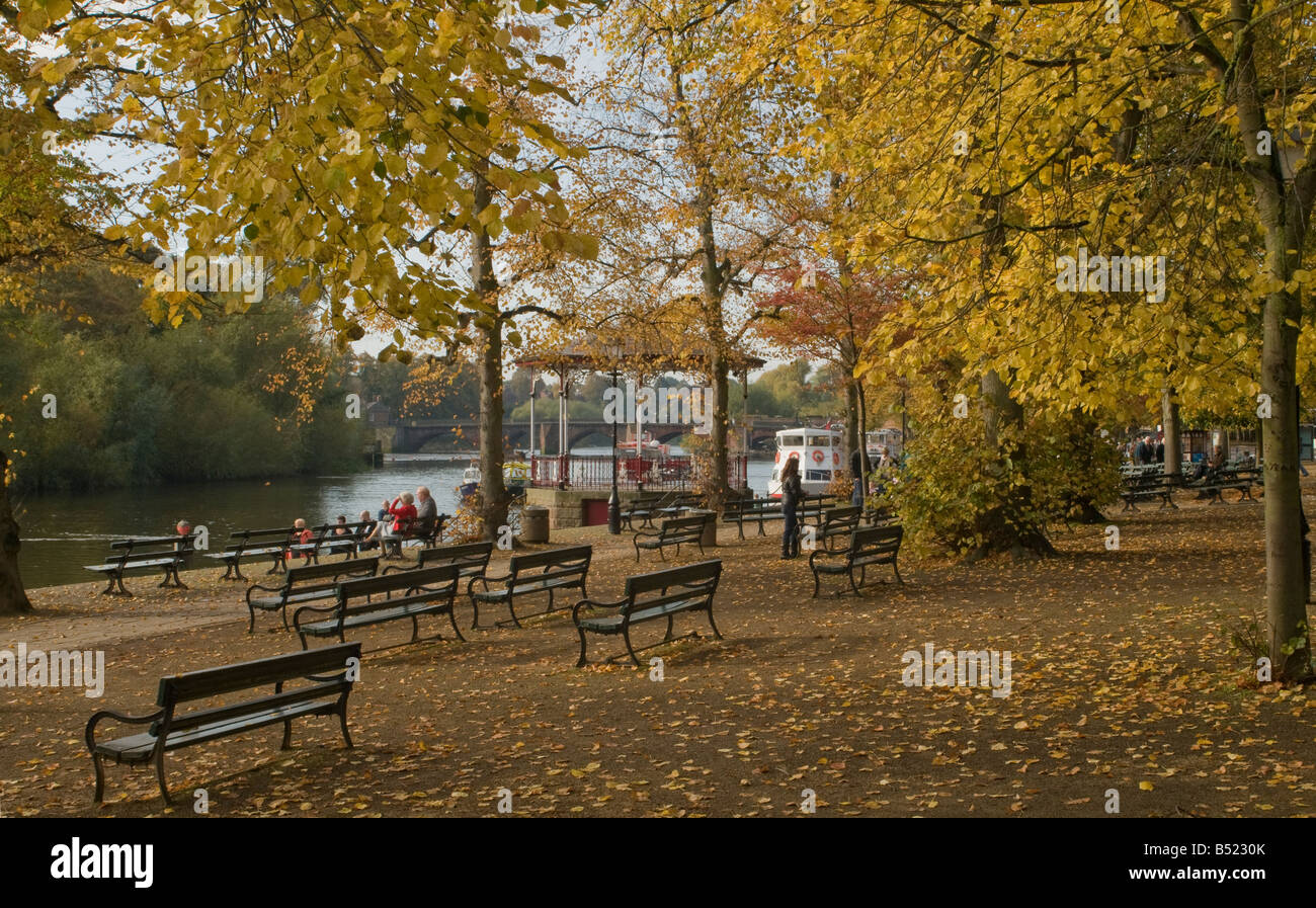 Chester riverside hi-res stock photography and images - Alamy