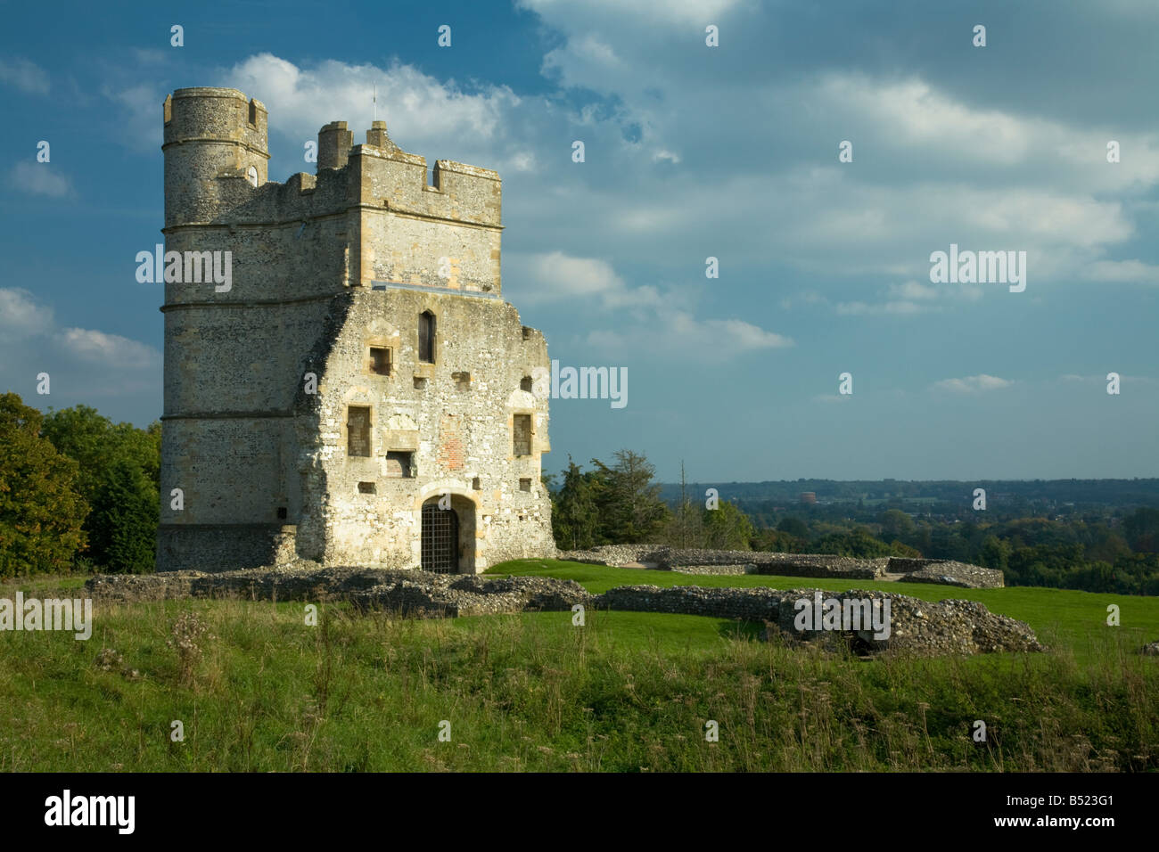 Donnington Castle Newbury Berkshire Uk Stock Photo - Alamy