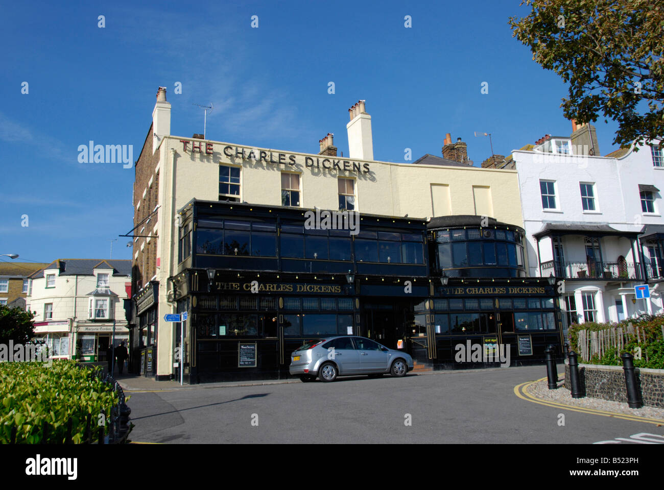 Charles Dickens pub in Broadstairs Kent England Stock Photo - Alamy