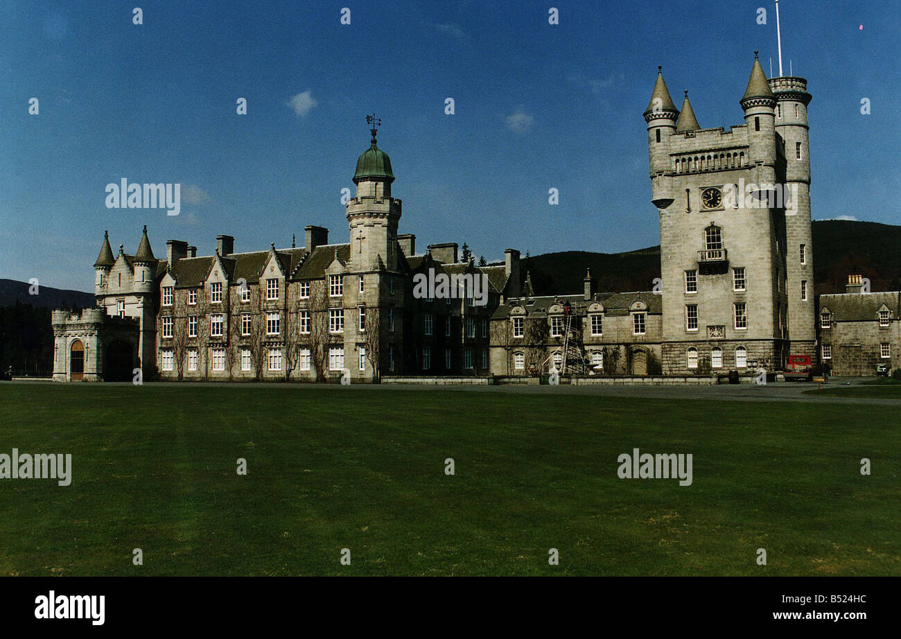 Balmoral Castle in Scotland used by the Royal Family vanityfair0507 ...