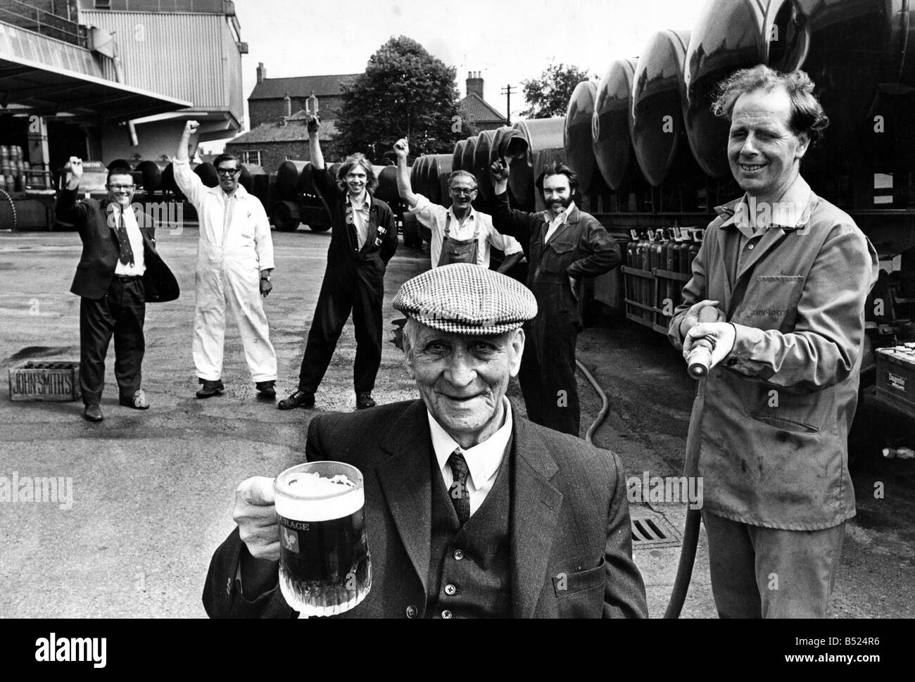 Mighty men hi-res stock photography and images - Alamy