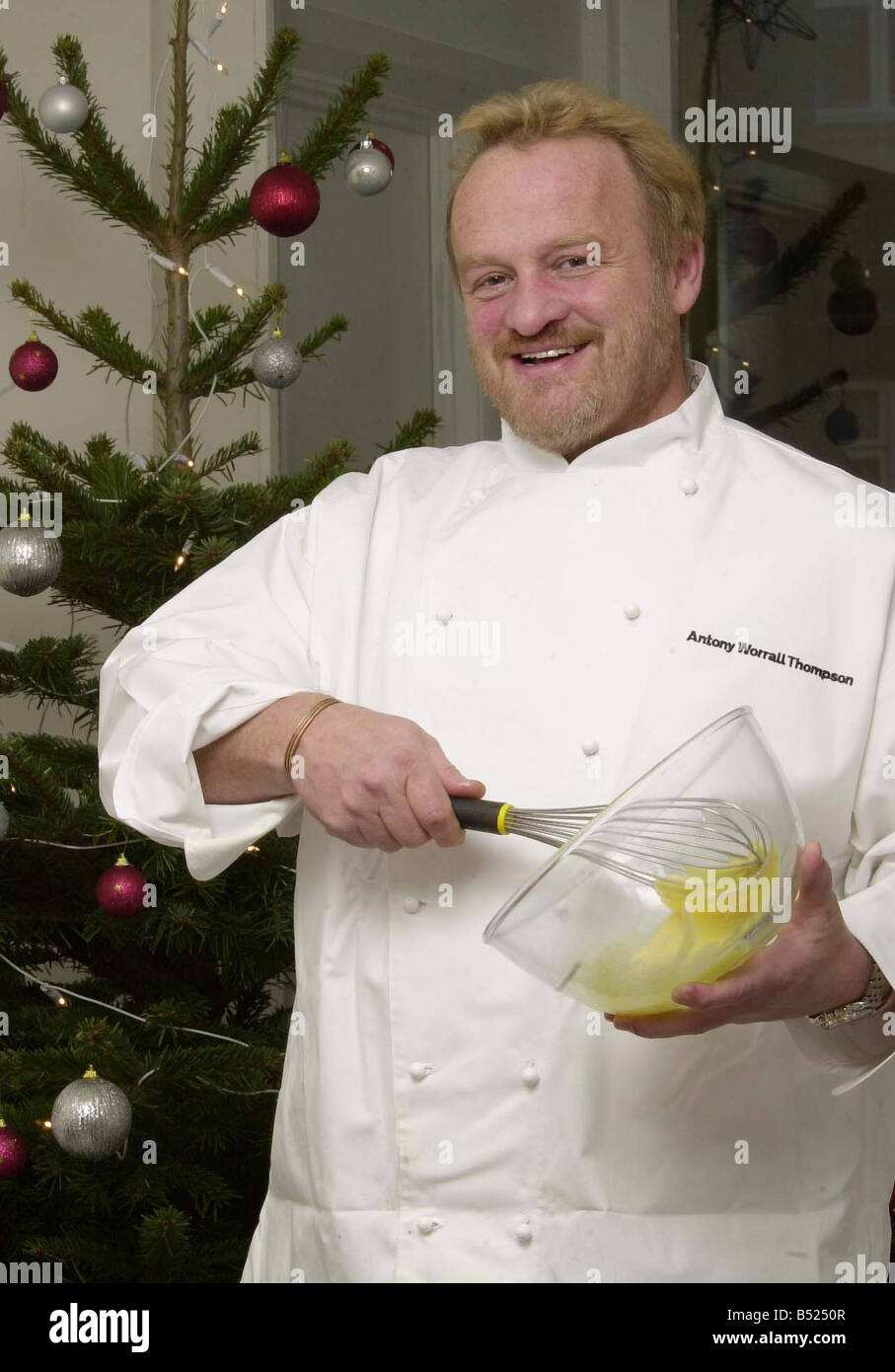 Tv chef anthony worrall thompson hi-res stock photography and images ...