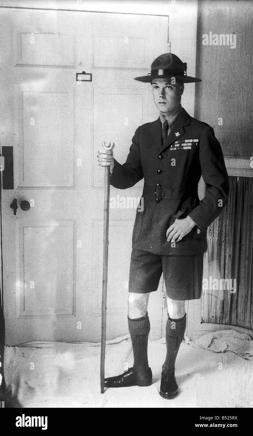 In scouts uniform Black and White Stock Photos & Images - Alamy