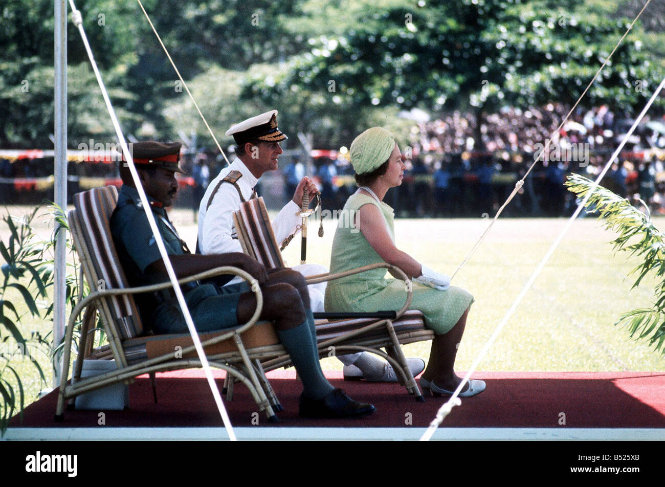 Royal Silver Jubilee Tour 1977 The Queen and Prince Philip in New ...