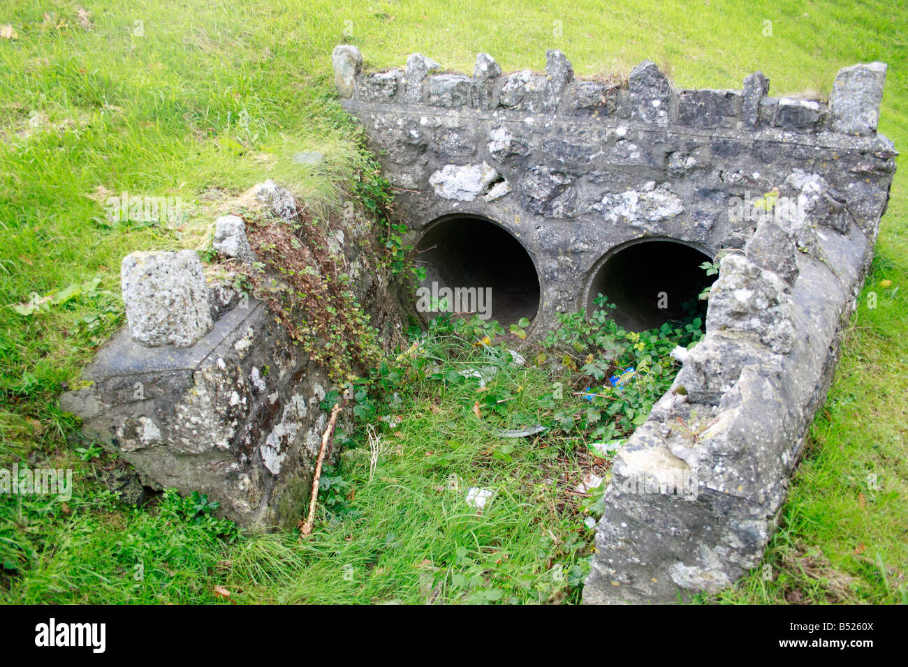 Storm drain hi-res stock photography and images - Alamy