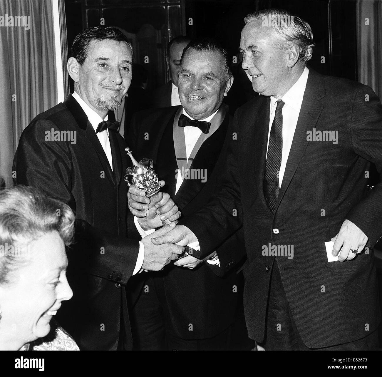 Cartoonist cartoonists hi-res stock photography and images - Alamy