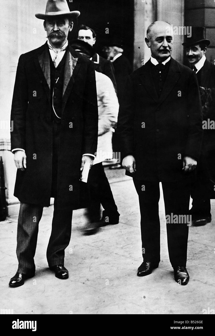 Arctic explorer robert peary Black and White Stock Photos & Images - Alamy