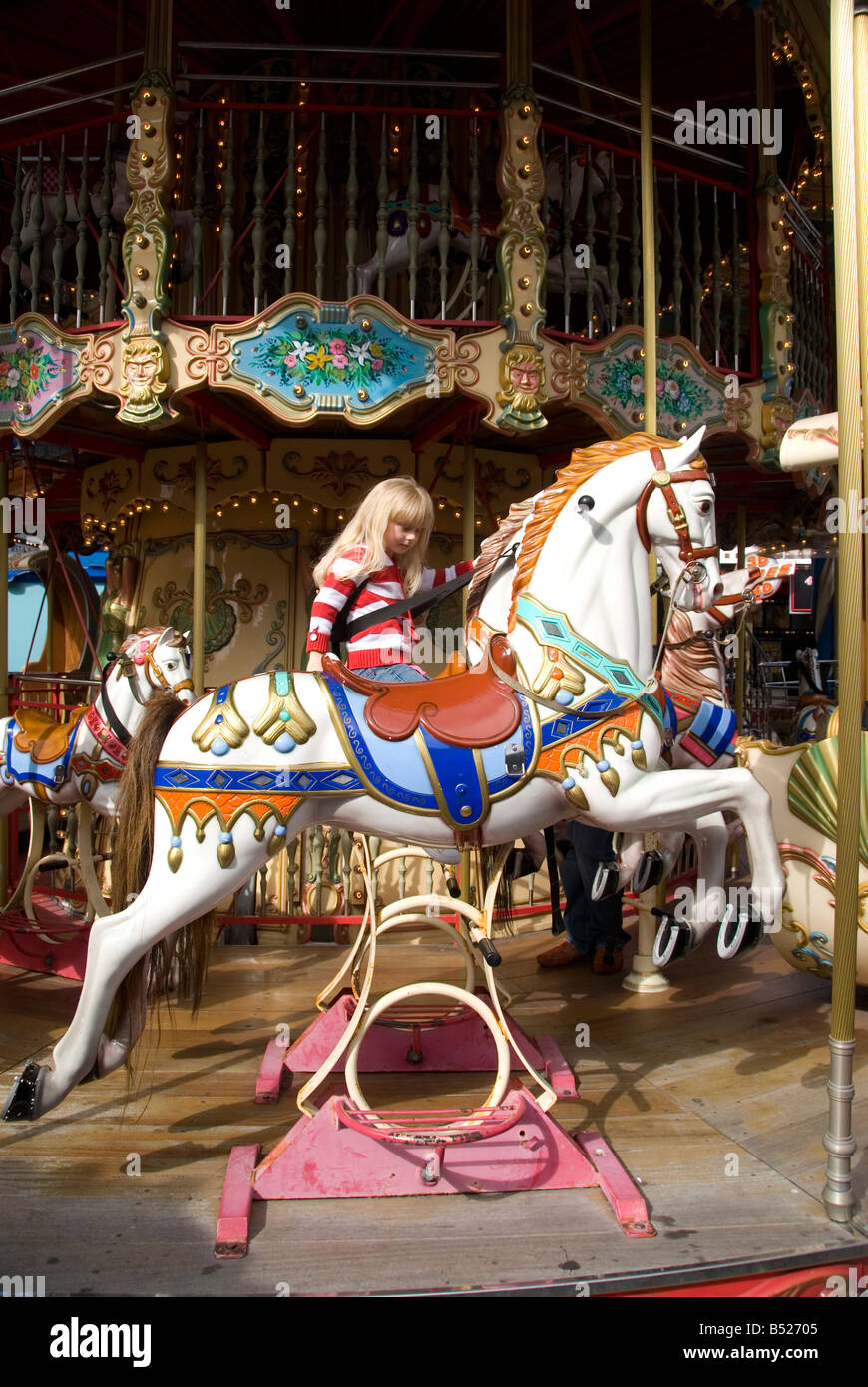 San Francisco Carousel at Pier 39, Fisherman's Wharf, San Francisco ...