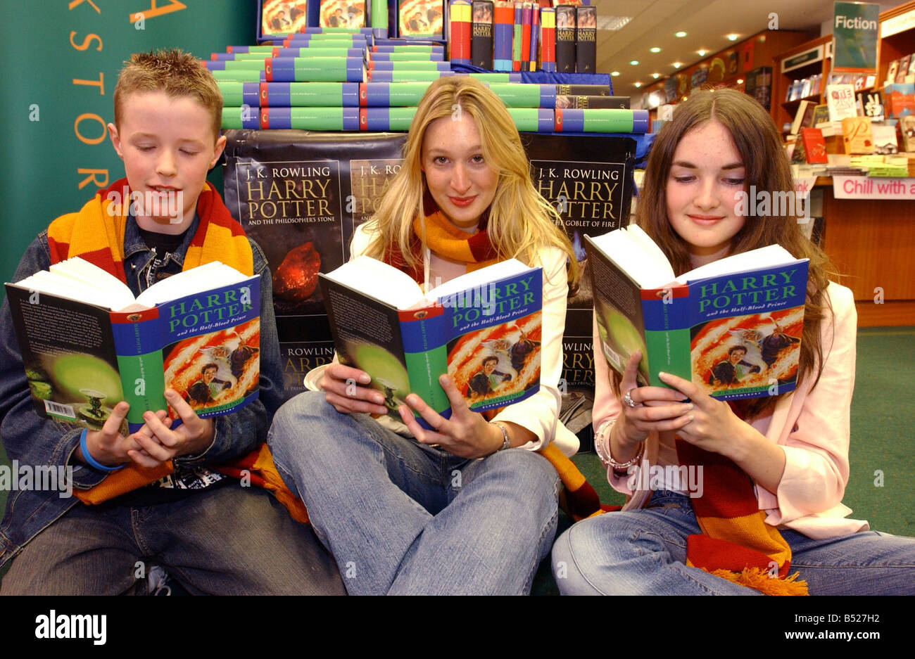 Harry Potter- Ottakar's Bookshop 7;The launch of the new Harry Potter ...