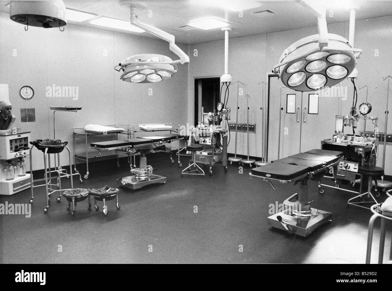 Operating theatre Black and White Stock Photos & Images - Alamy