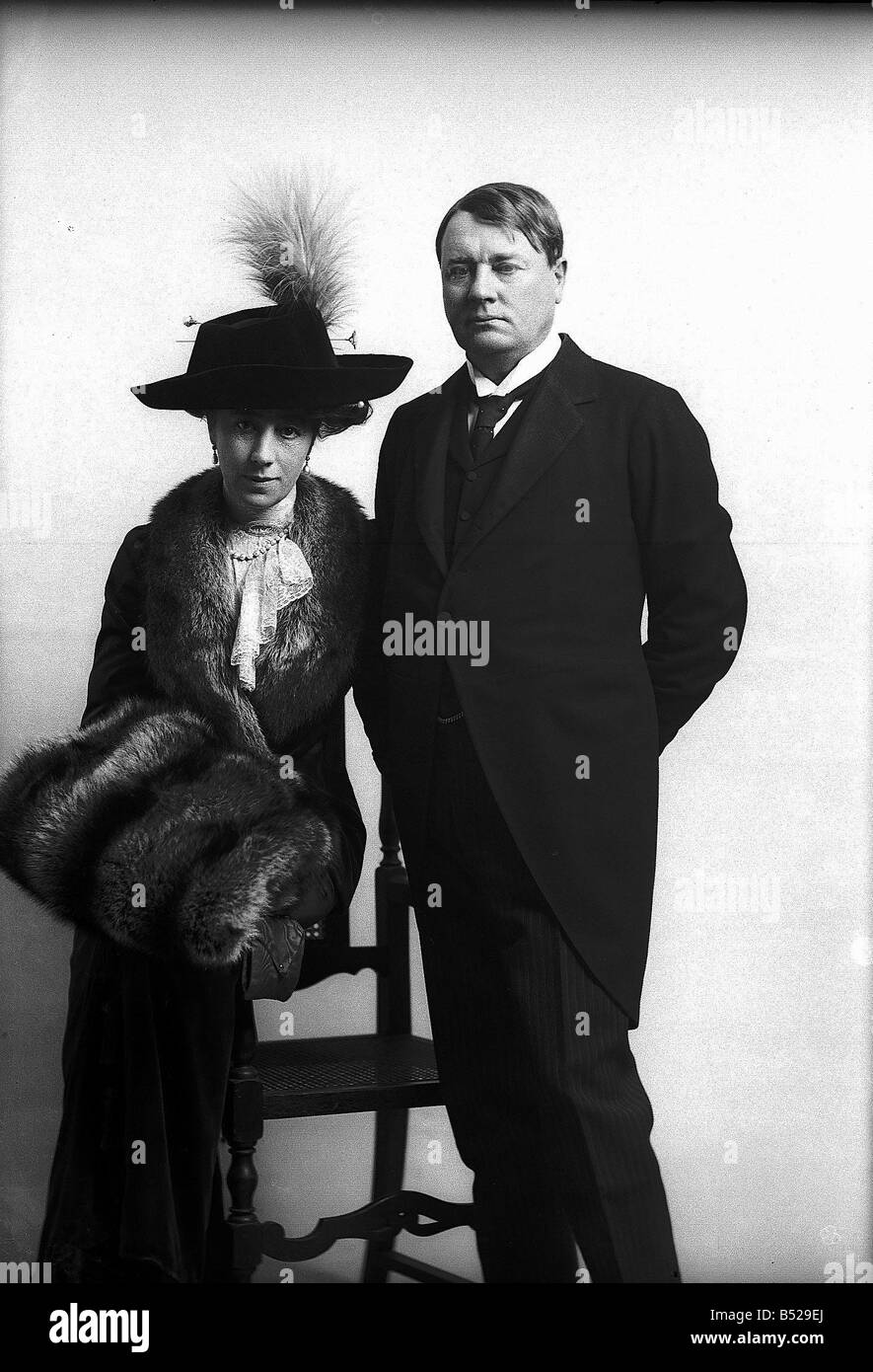 Lord Northcliffe Newspaper Tycoon and Lady Northcliffe Stock Photo - Alamy