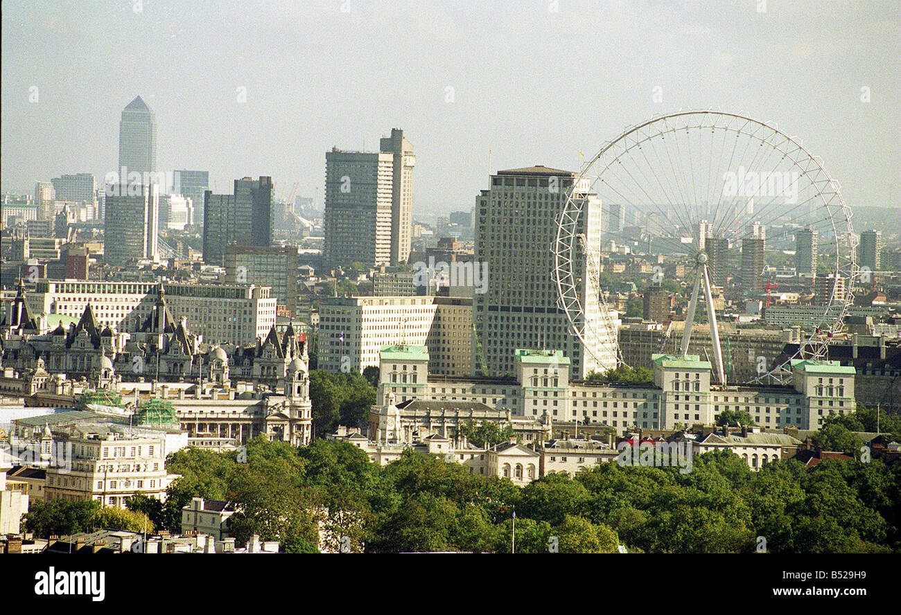 Changing face of Londons Skyline October 1999 The Canary Wharf Tower ...