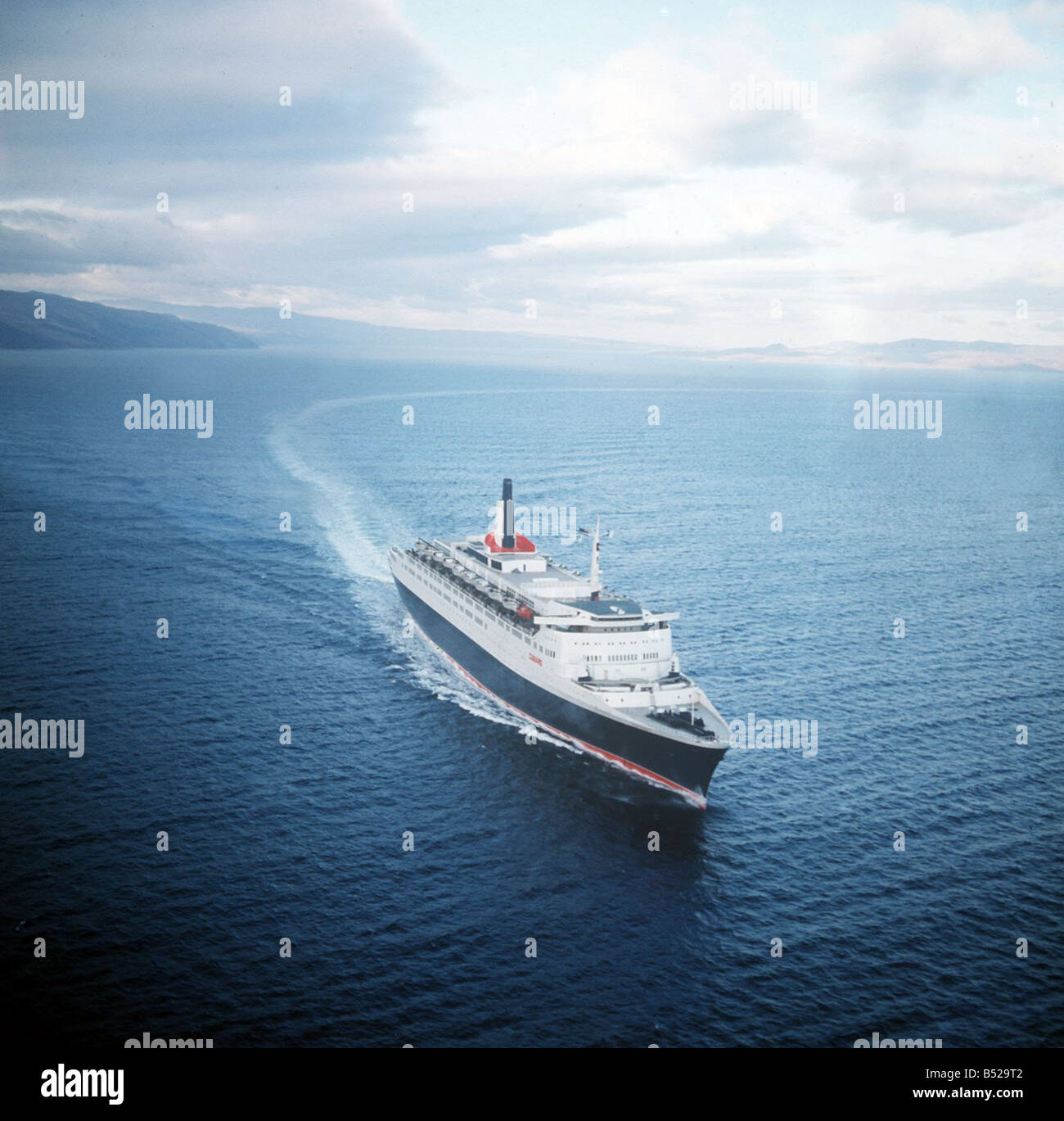 Ships Shipping Queen Elizabeth II November 1968 The QE2 Liner Trials on ...