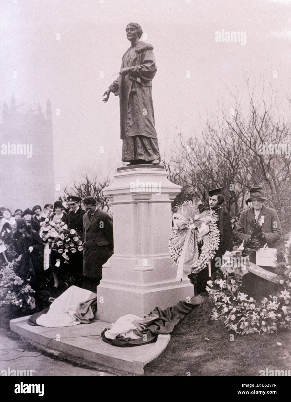 Statue Unvieled March 1930 of Mrs Emmeline Pankhurst in Victoriatower ...