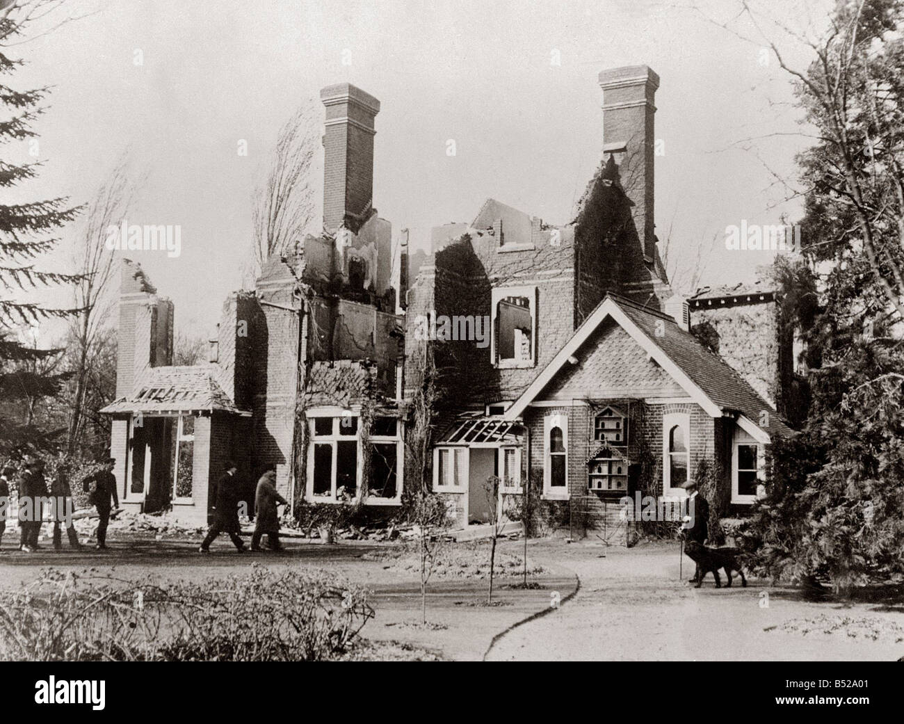 Suffragettes Arson Attack March 1913 Suffragettes fire home of Lady ...
