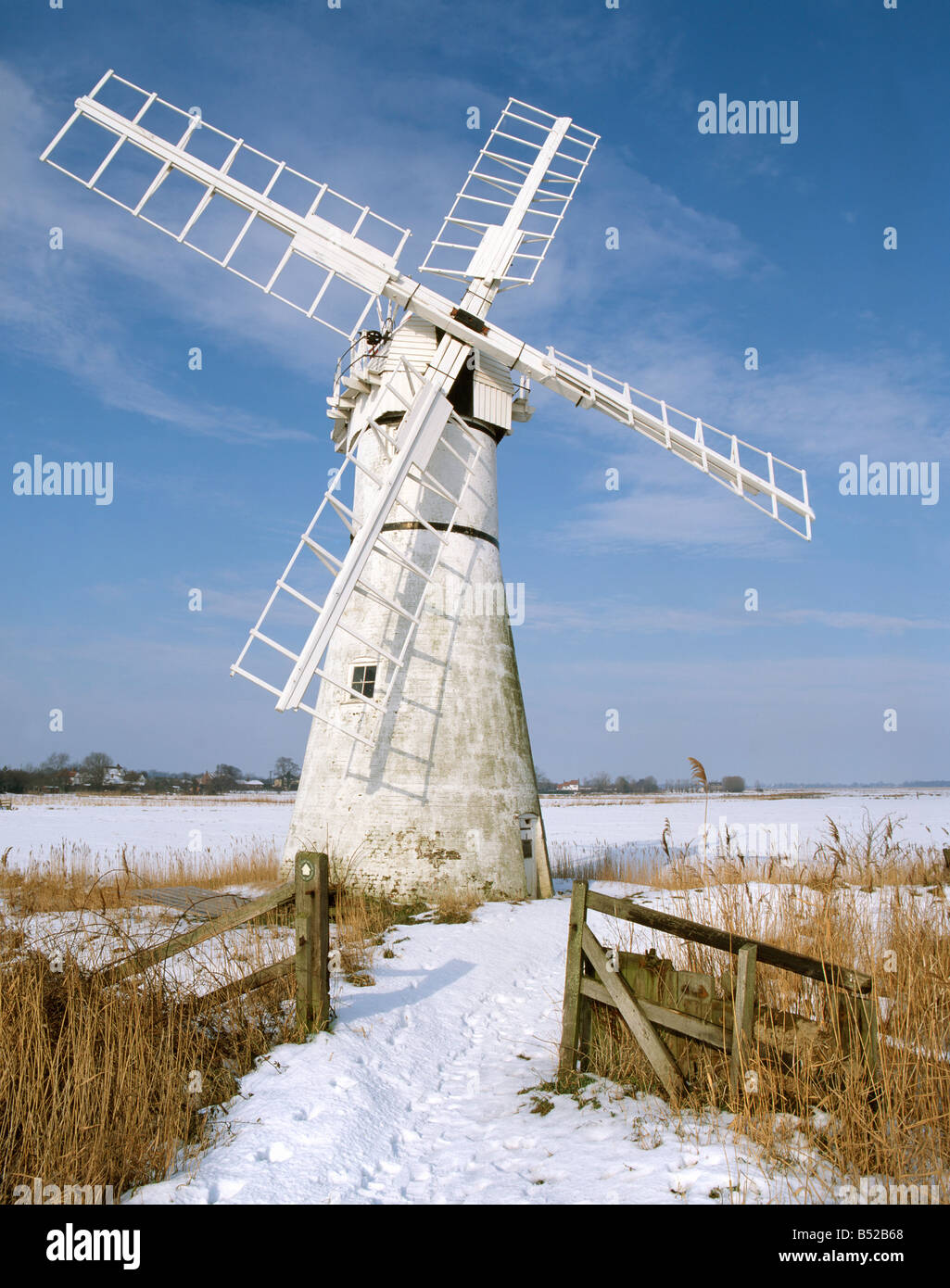 Windpump snow hi-res stock photography and images - Alamy