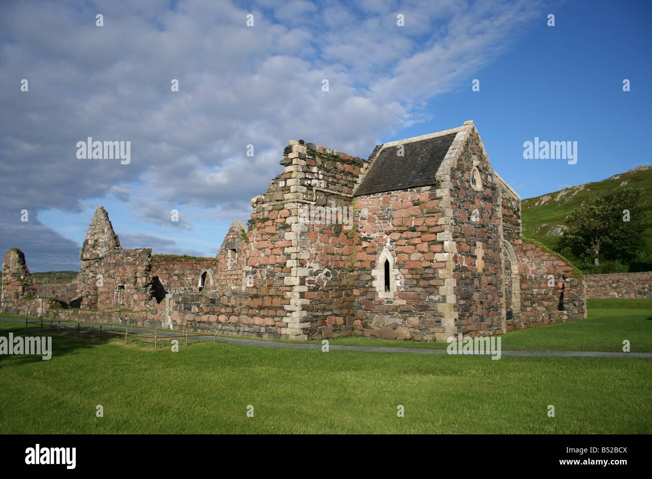 Medieval nunnery hi-res stock photography and images - Alamy
