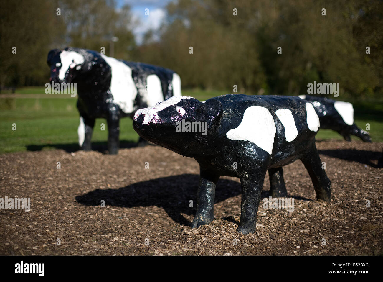 Cow sculptures hi-res stock photography and images - Alamy