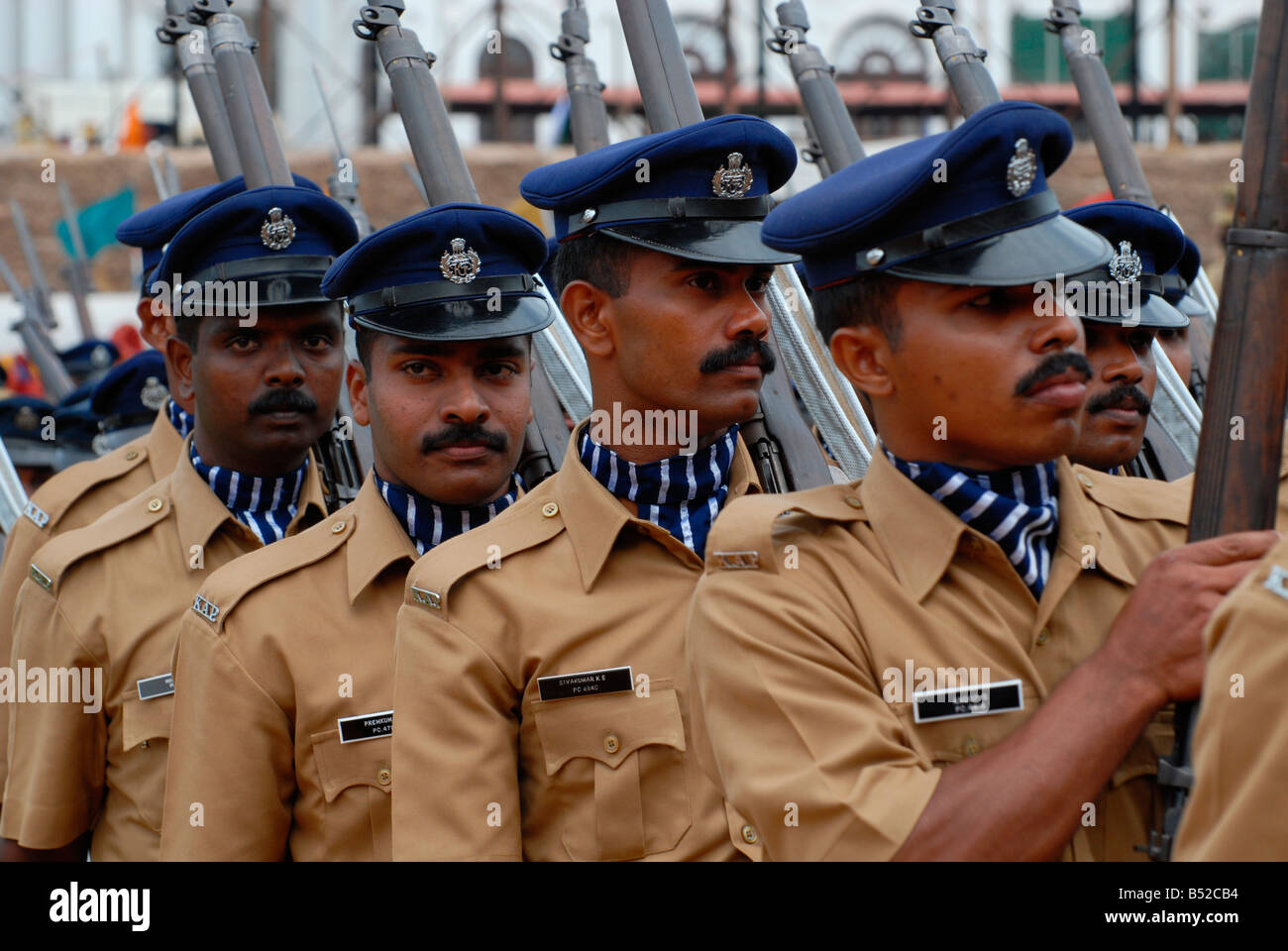 India police parade hi-res stock photography and images - Alamy