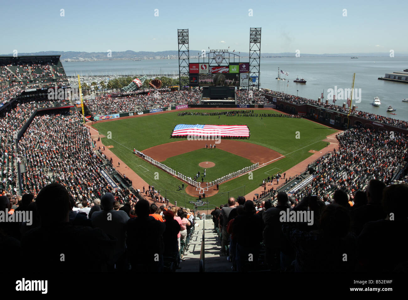 Opening day sf giants hi-res stock photography and images - Alamy