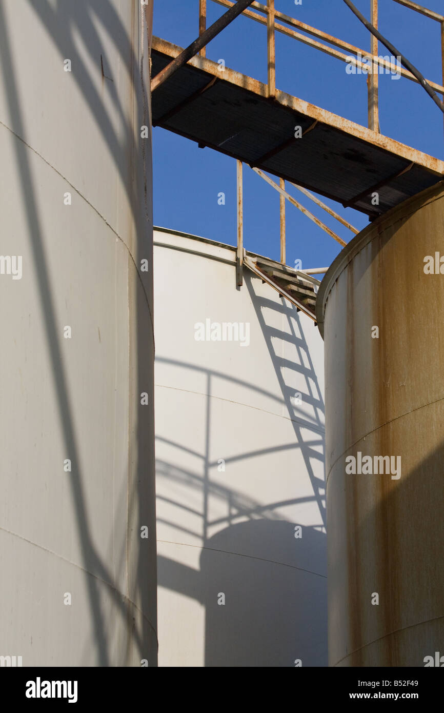Fuel tanks hi-res stock photography and images - Alamy