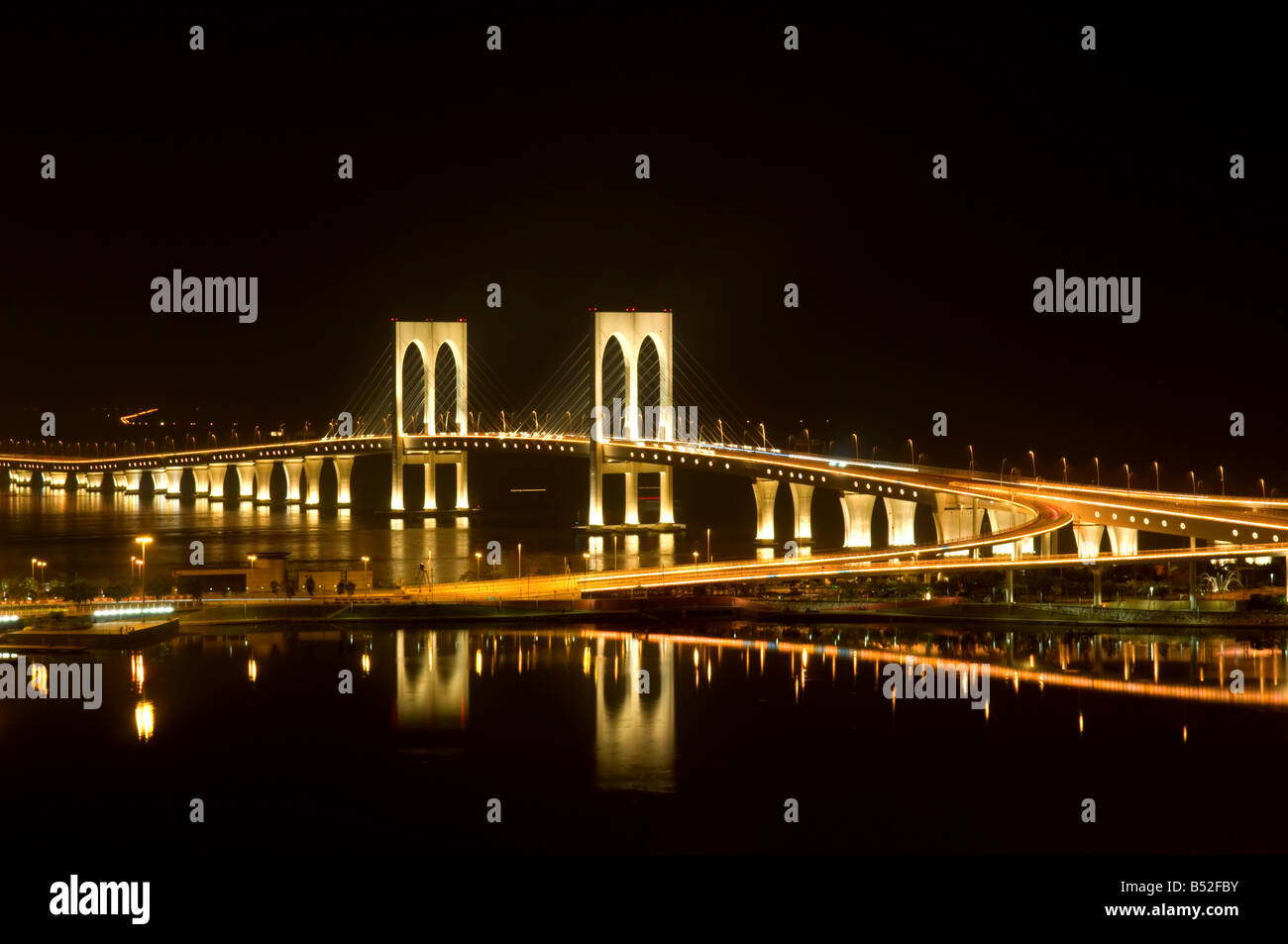 Sai wan bridge hi-res stock photography and images - Alamy