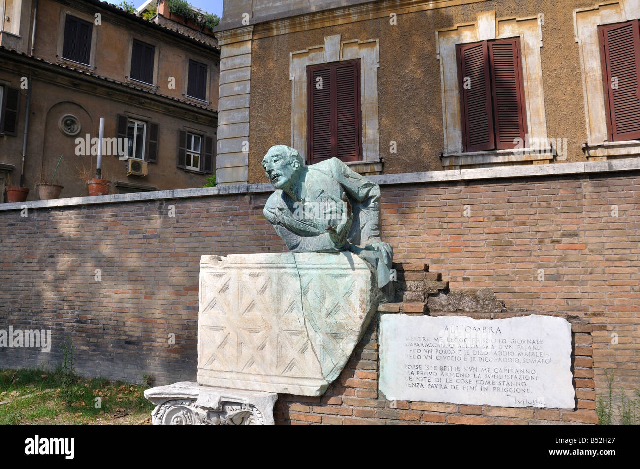 A bust of Roman poet Trilussa in the Piazza Trilussa in Trastevere in ...