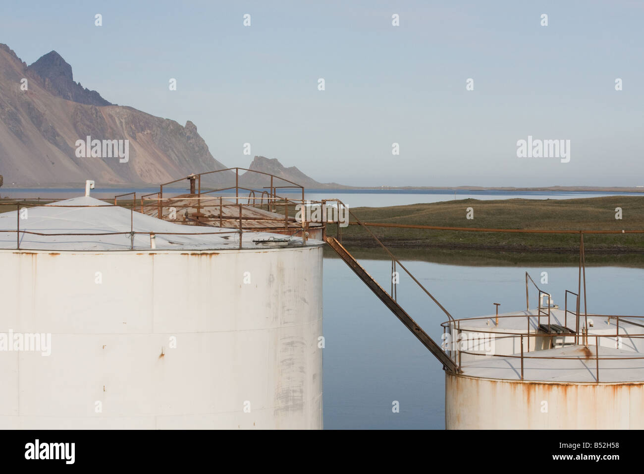 Fuel tanks hi-res stock photography and images - Alamy