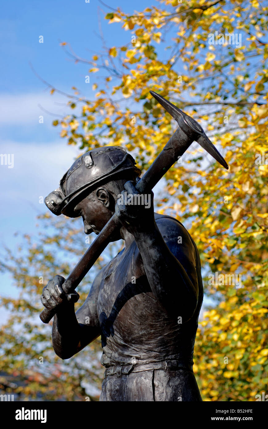 Miner's statue hi-res stock photography and images - Alamy