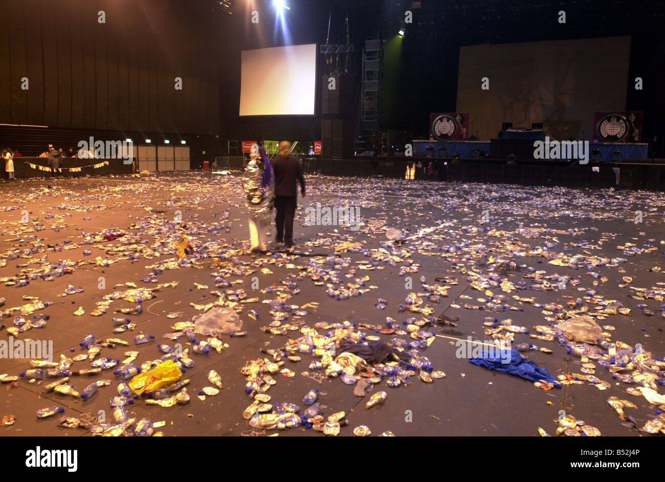 Morning after the closure of the Millennium Dome Pictures taken early ...