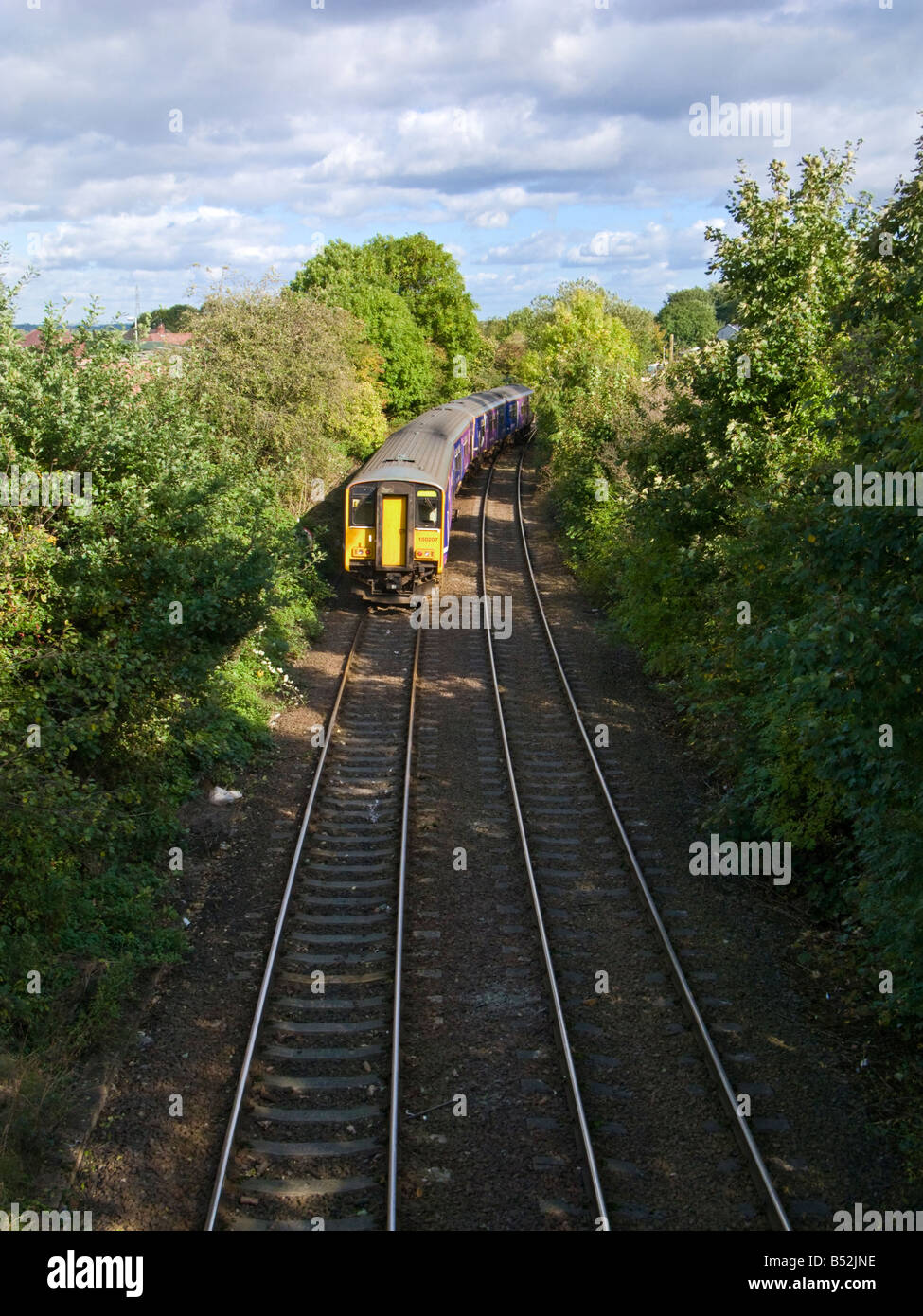 Overhead railway tracks hi-res stock photography and images - Alamy