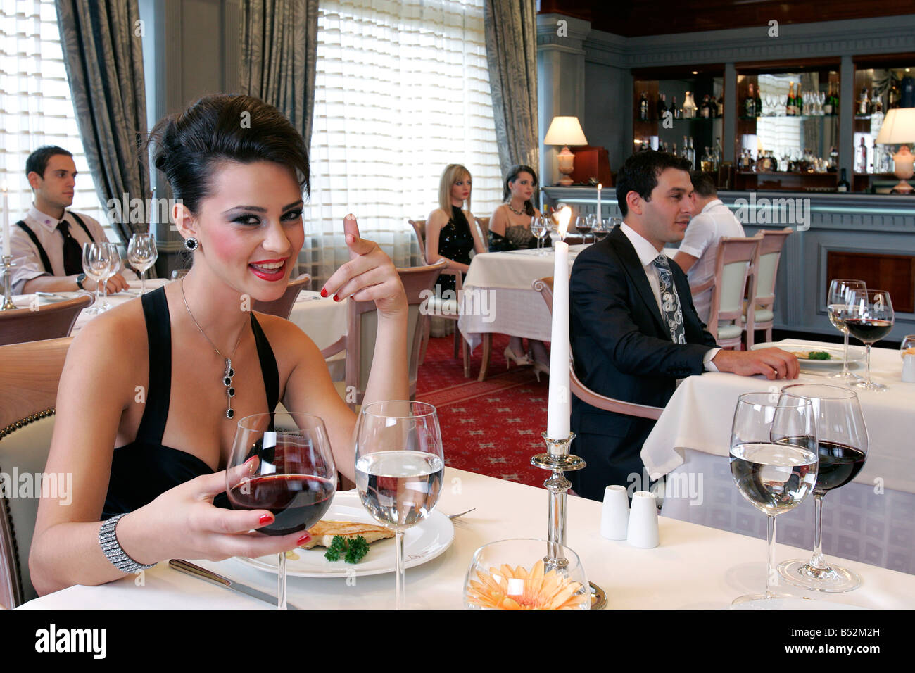 restaurant lunch diner hotel food drink eating drinking pleasure fun ...