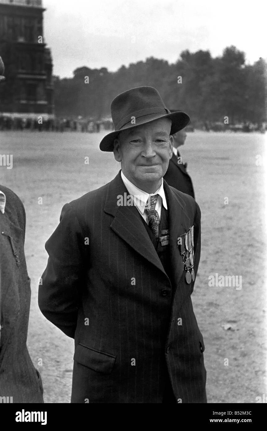 Bravery award hi-res stock photography and images - Alamy