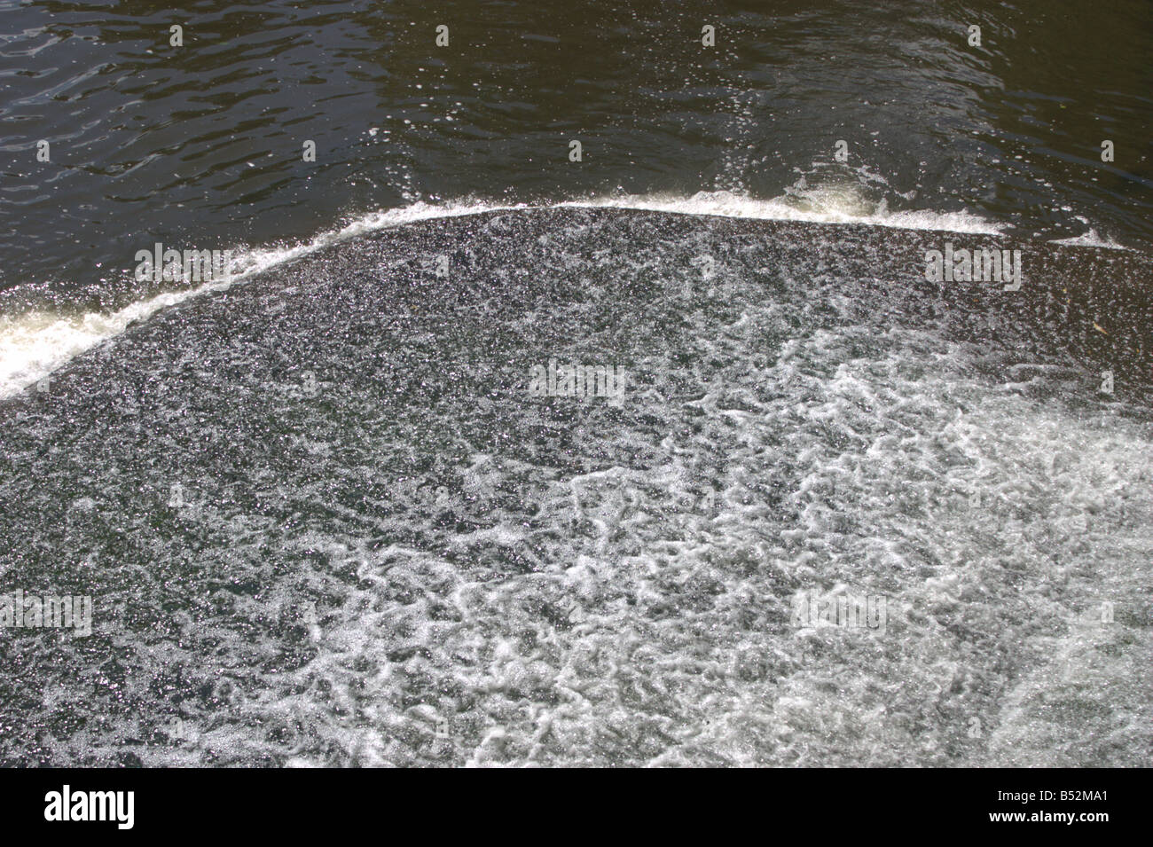 sluice weir water fast flowing riverbank bank river medway yalding kent ...