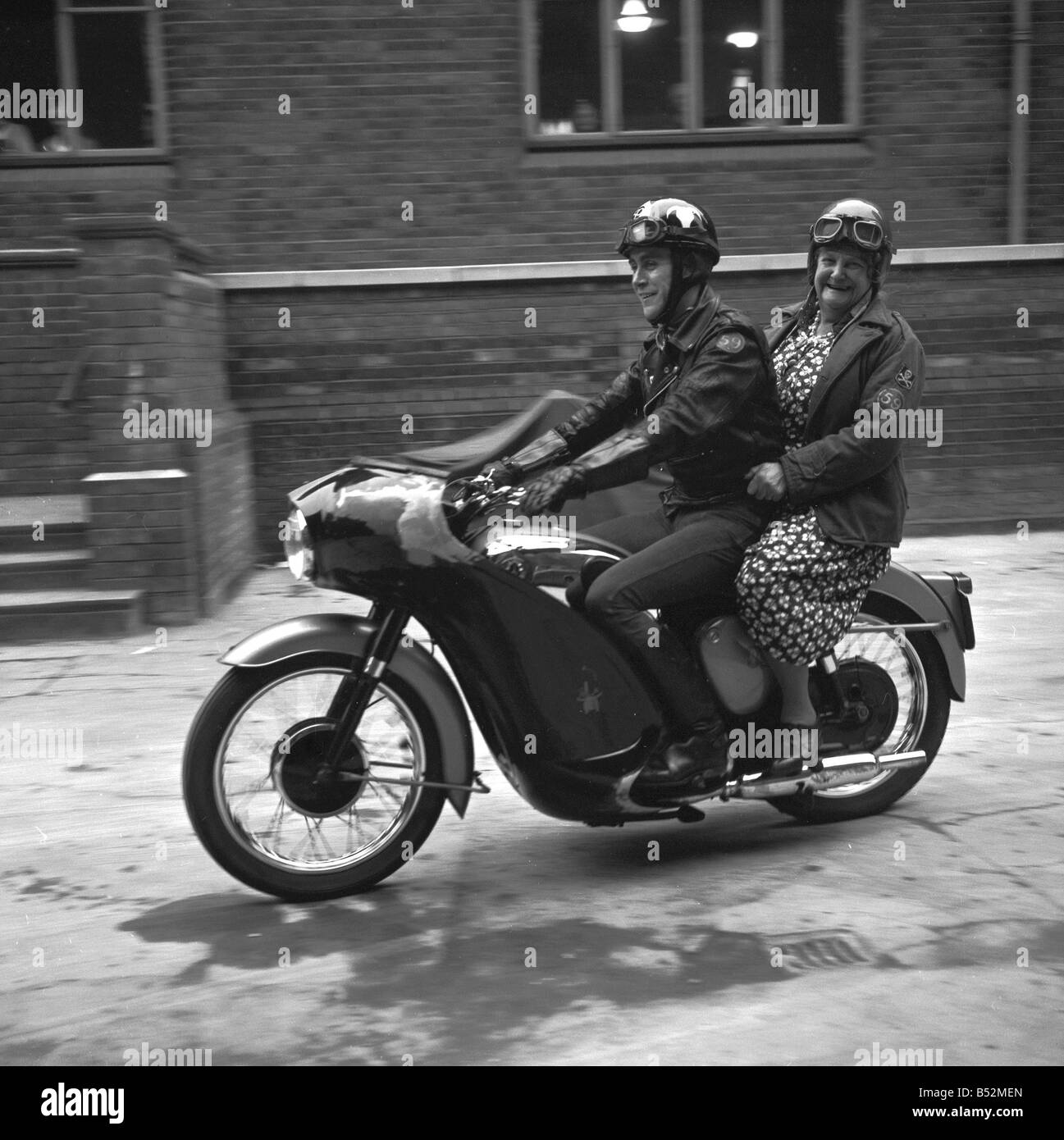 1960s motorcycle helmet hi-res stock photography and images - Alamy