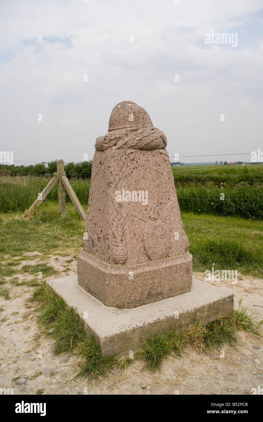 Stone demarcation hi-res stock photography and images - Alamy