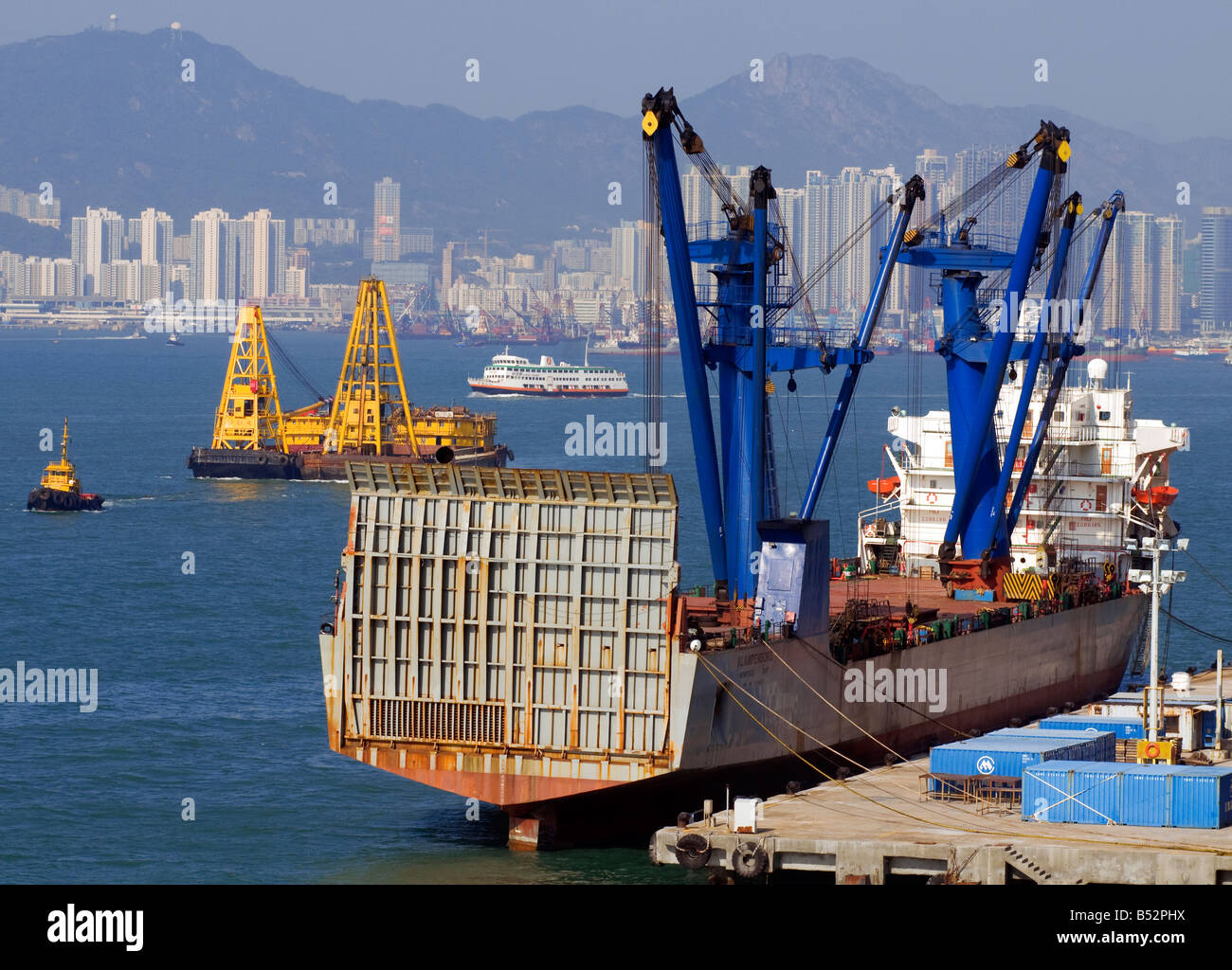 Heavy load carrier hi-res stock photography and images - Alamy