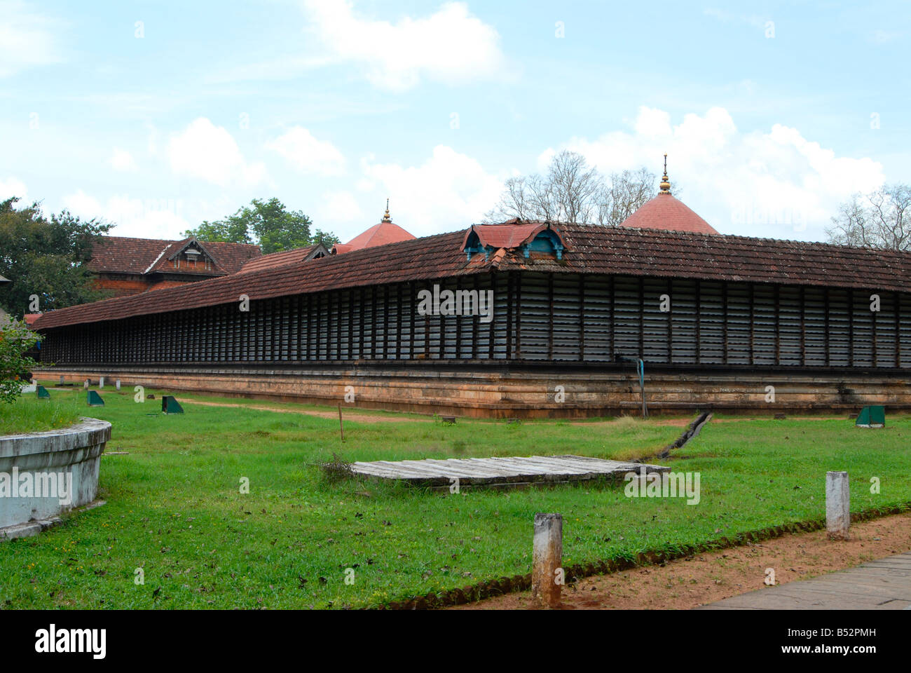 Vadakkunnathan temple hi-res stock photography and images - Alamy