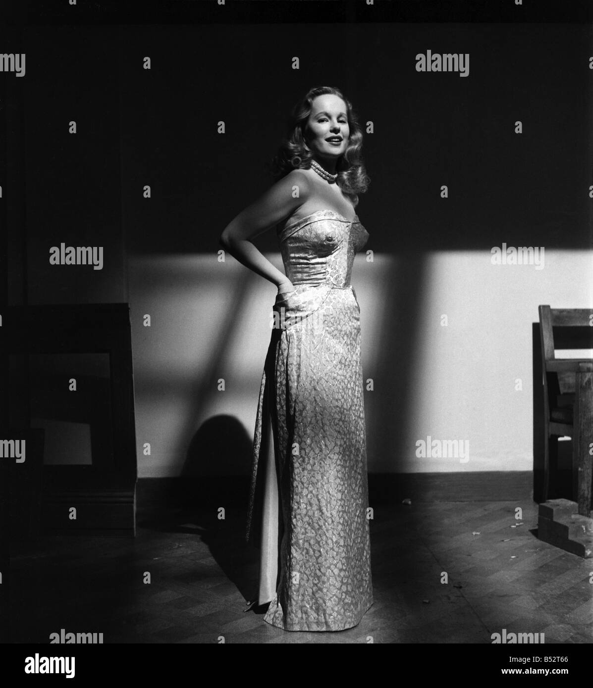 Peggy cummins hi-res stock photography and images - Alamy