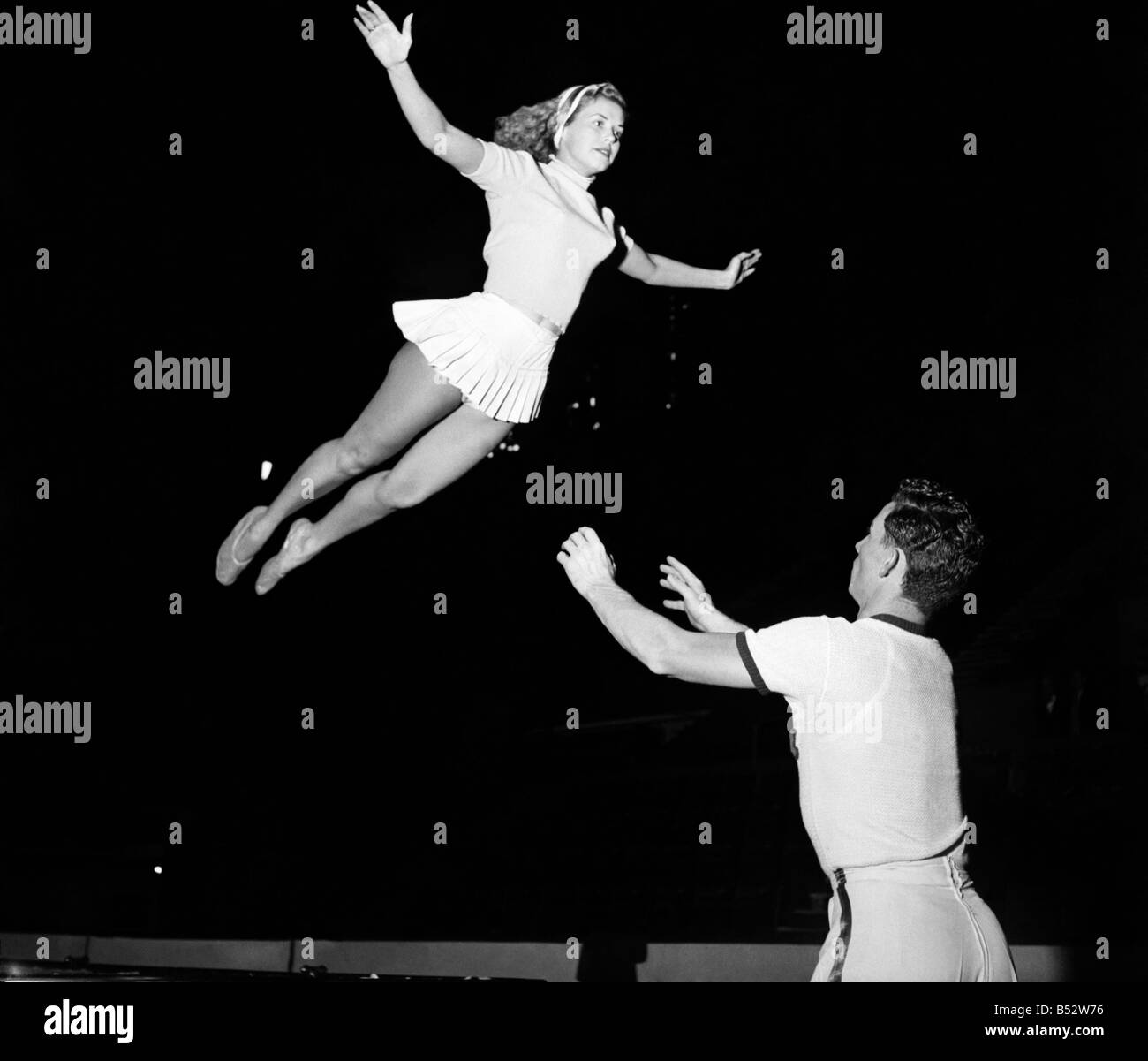 1950s basketball hi-res stock photography and images - Alamy