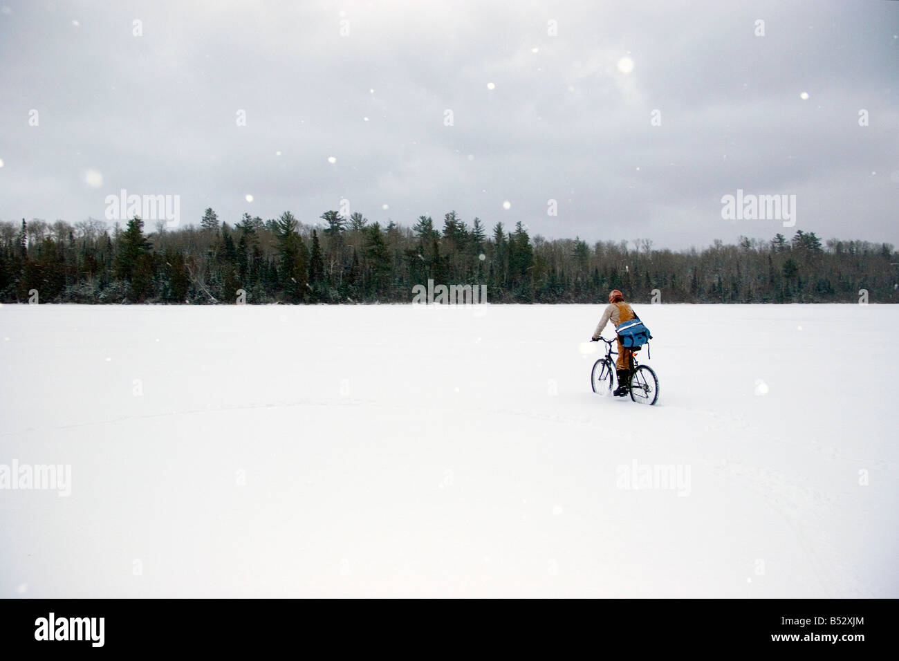 Biking bike bicycle minnesota hi-res stock photography and images - Alamy