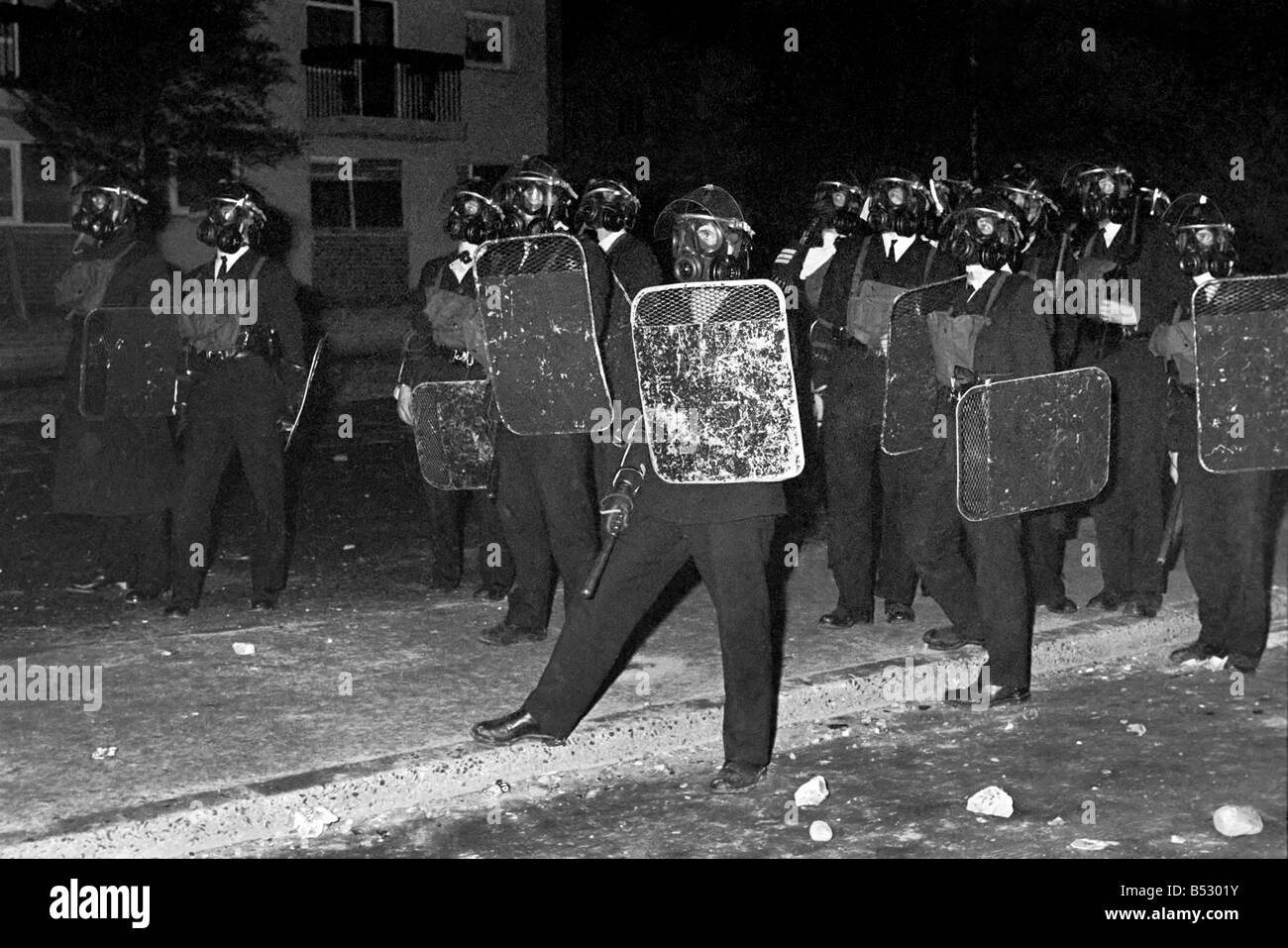 Baton charge ireland hi-res stock photography and images - Alamy