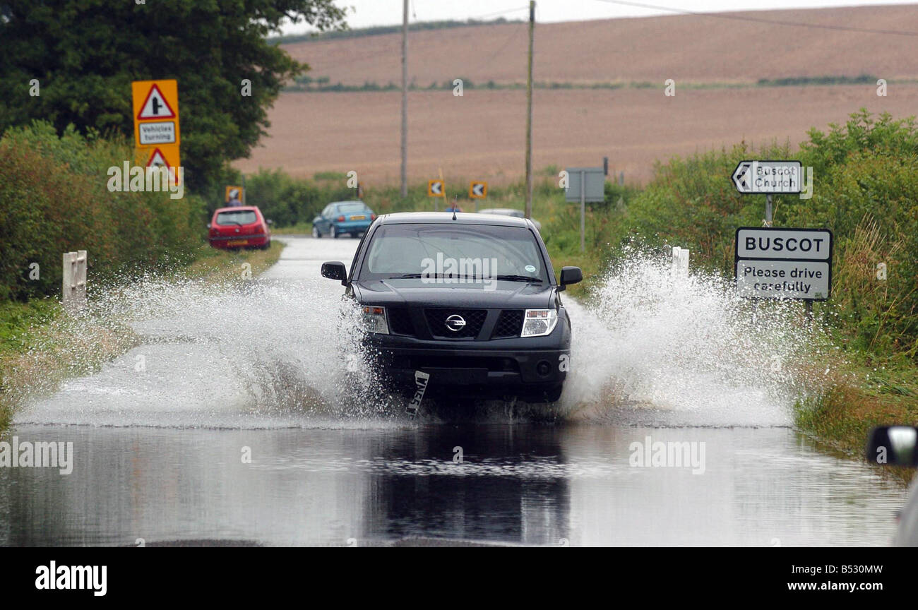 Flooding hi-res stock photography and images - Alamy
