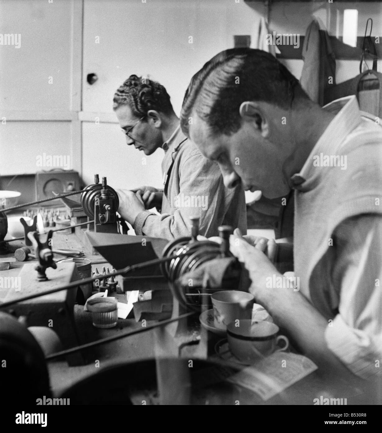 Diamond merchants Black and White Stock Photos & Images - Alamy