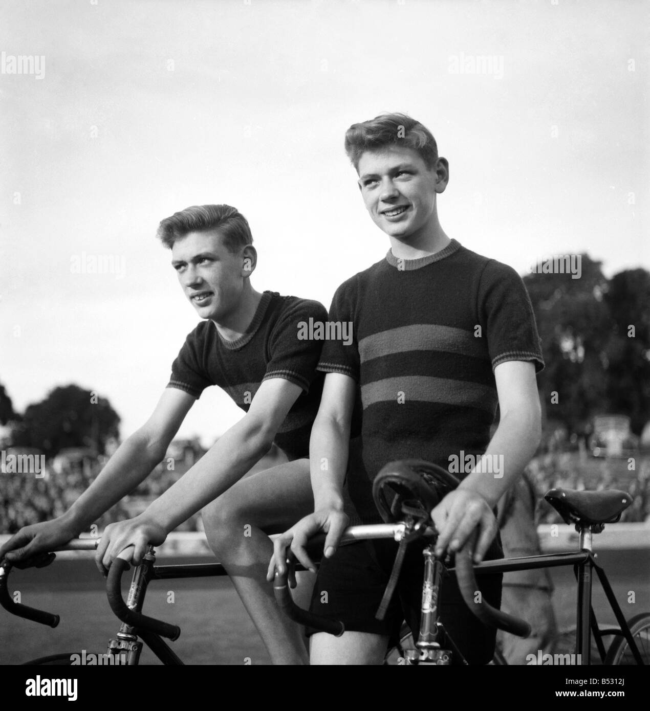 1950s Cycling High Resolution Stock Photography and Images - Alamy