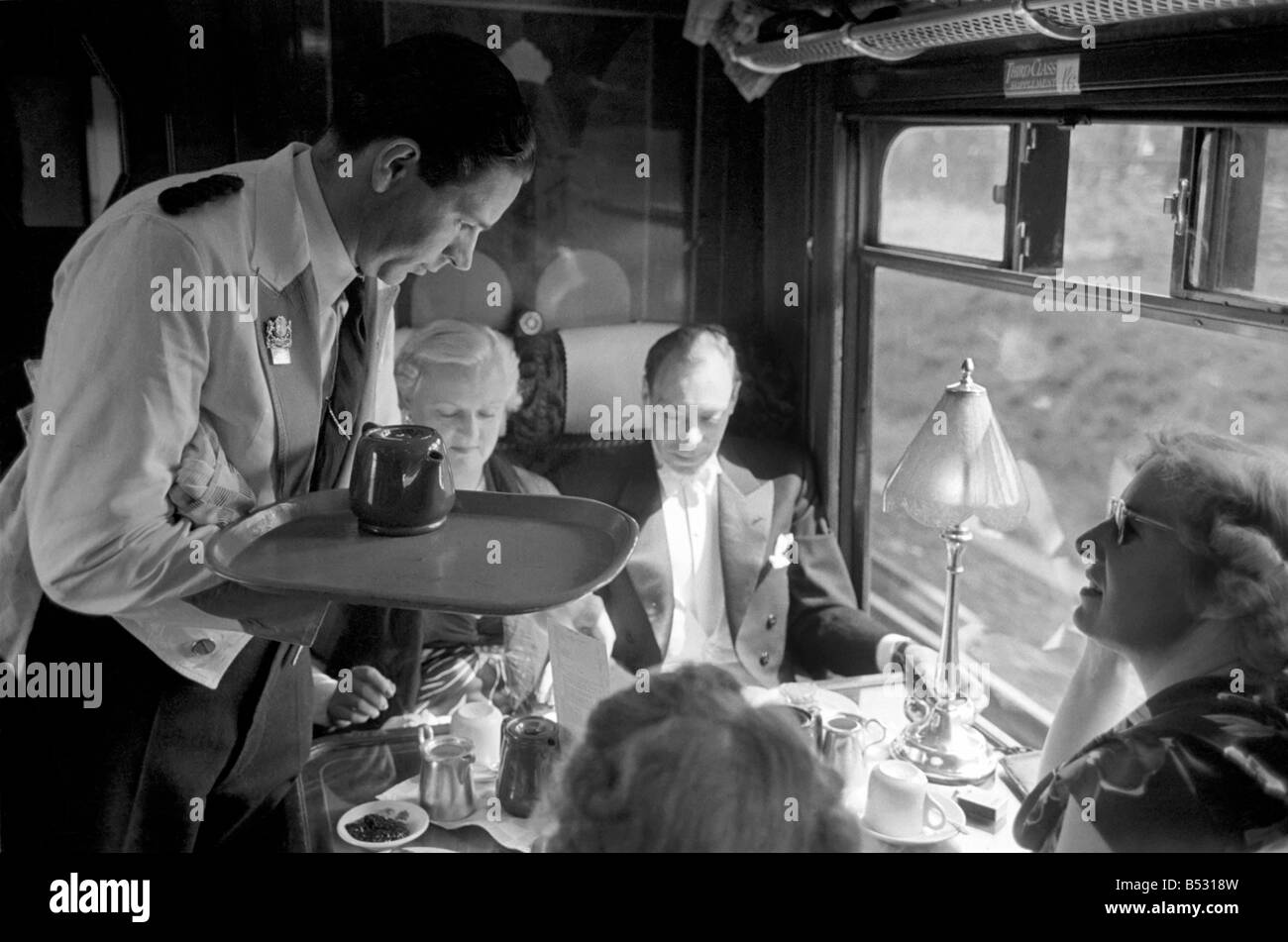 British rail 1950's hi-res stock photography and images - Alamy