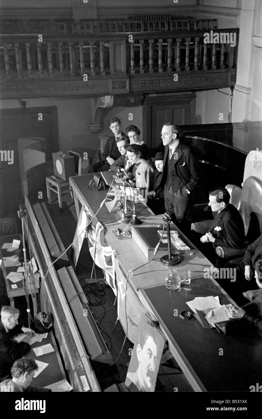 Anglo soviet 1942 hi-res stock photography and images - Alamy