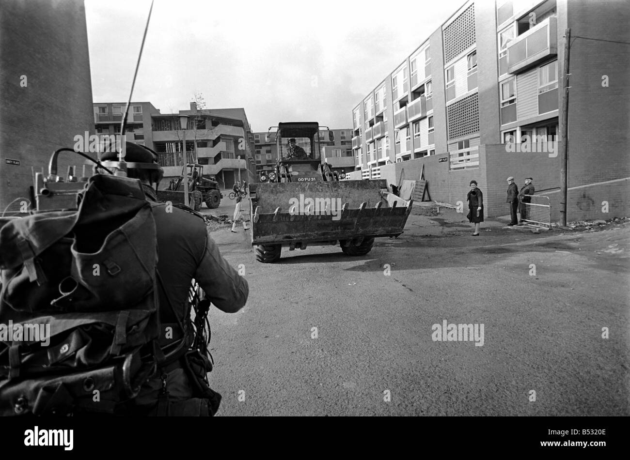 1969 belfast soldiers High Resolution Stock Photography and Images - Alamy